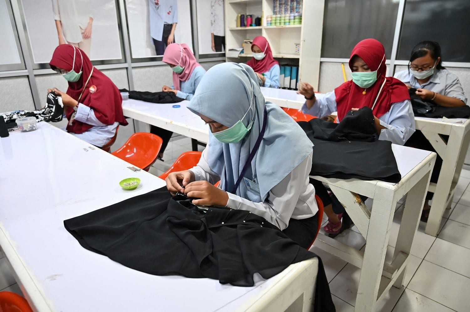 In the Workers’ Kampong - Better Work Indonesia raises awareness about ...