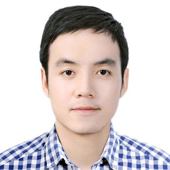 Hoang Quan's Instagram, Twitter & Facebook on IDCrawl