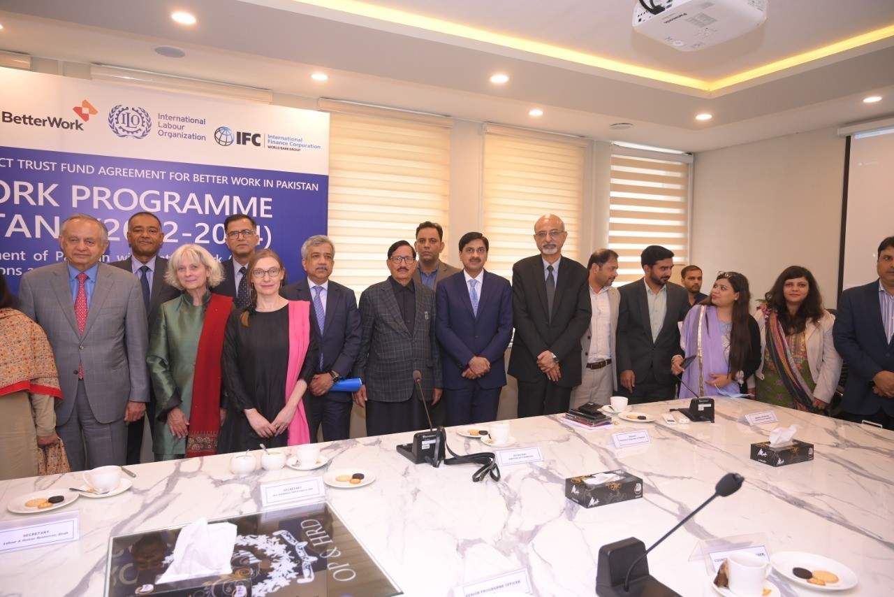 Government of Pakistan and ILO sign MoU for implementation of Better ...